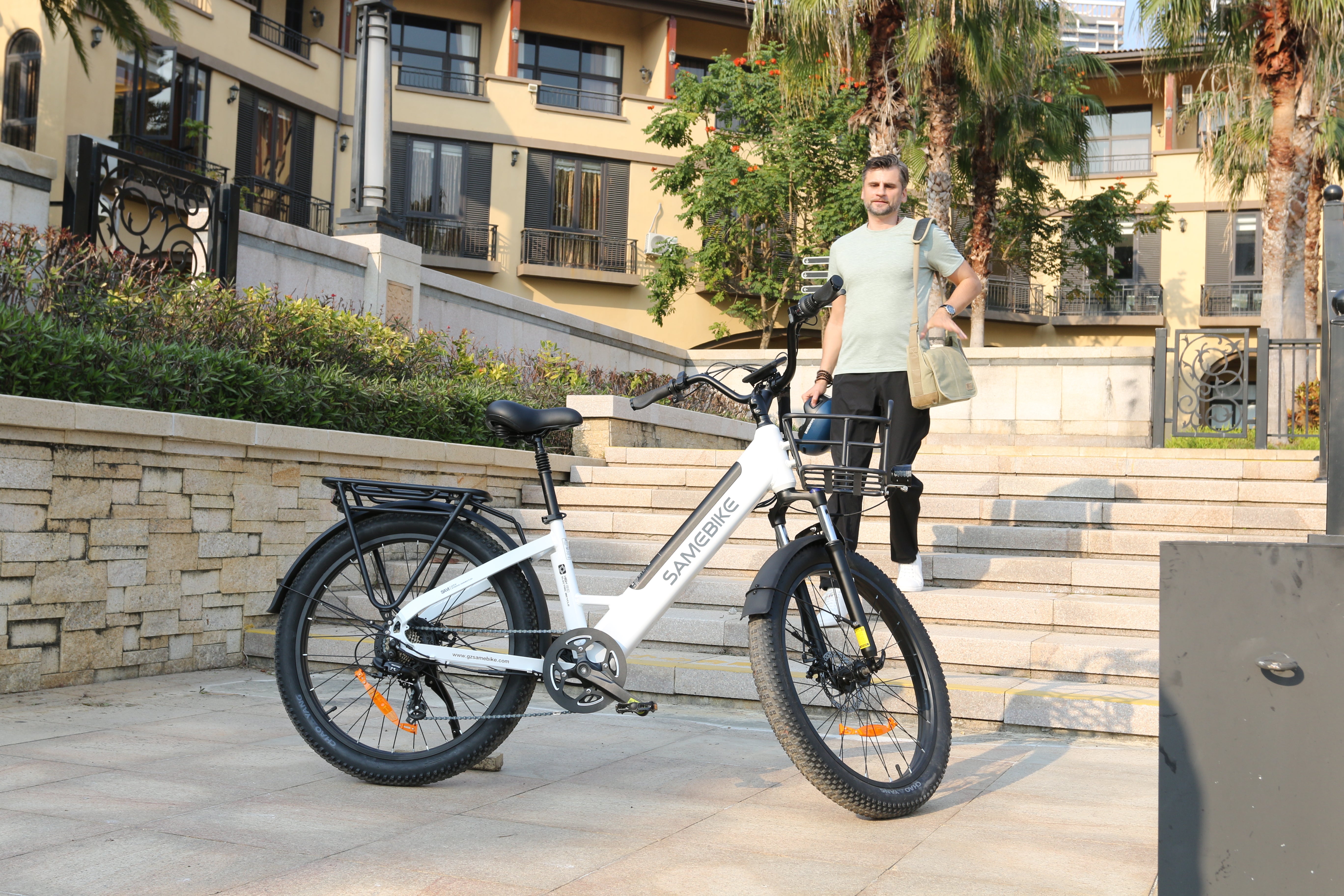 Best Ebike Model: Is a Step-Through Ebike Right for You? – SAMEBIKE